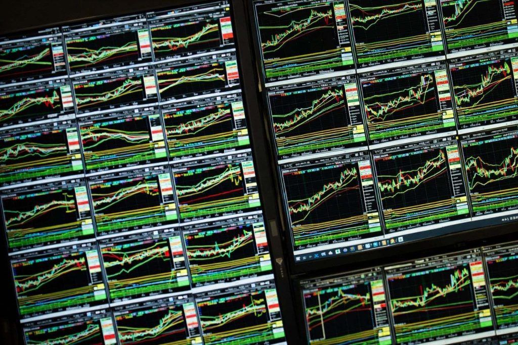 Natural gas price today: U.S. futures sink on light storage draw ...