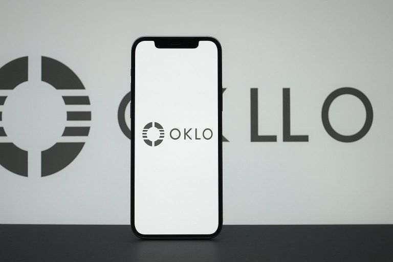 Oklo Inc. (OKLO) Stock News Today: $1.5B ATM Offering, Fresh Analyst Targets, and an AI-Trade ...
