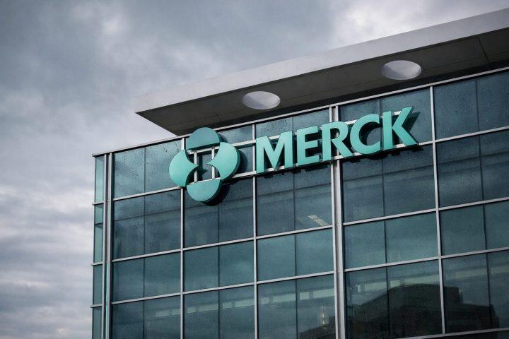 Merck stock price slips after FDA fast-track questions; what MRK ...