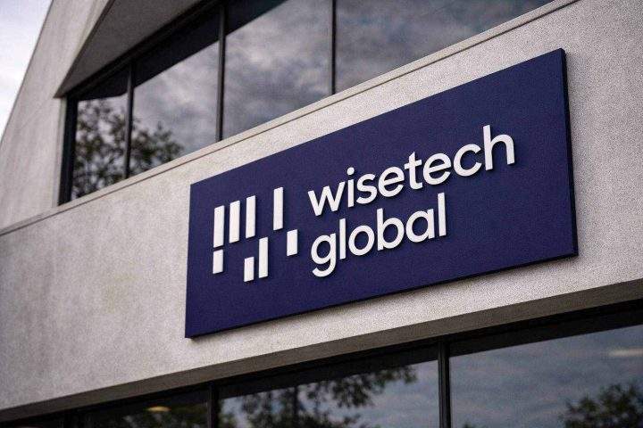 WiseTech share price hits fresh low as AI fears deepen software selloff ...