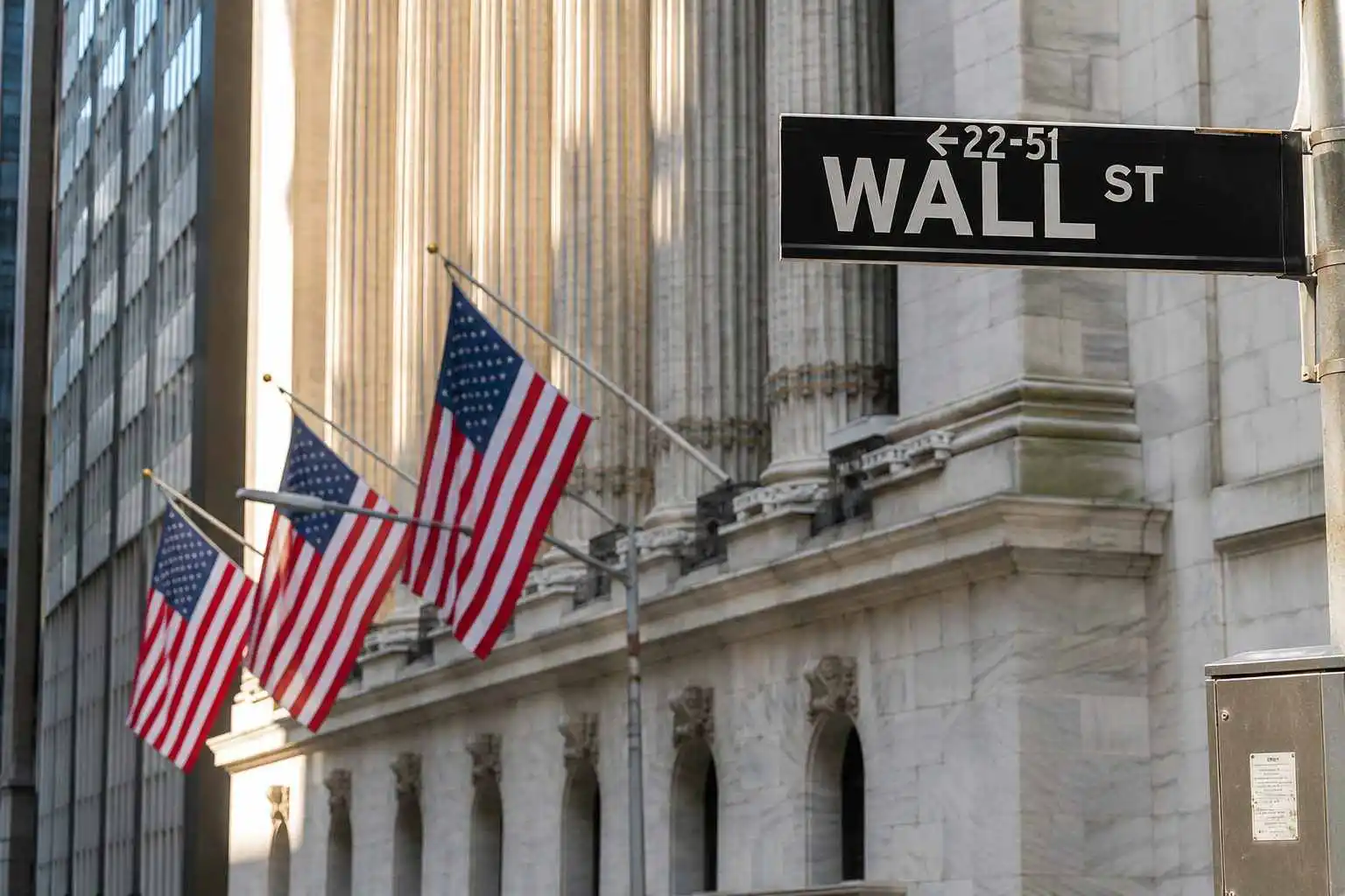 US Stock Futures Edge Higher With Nvidia AI Bets in Focus