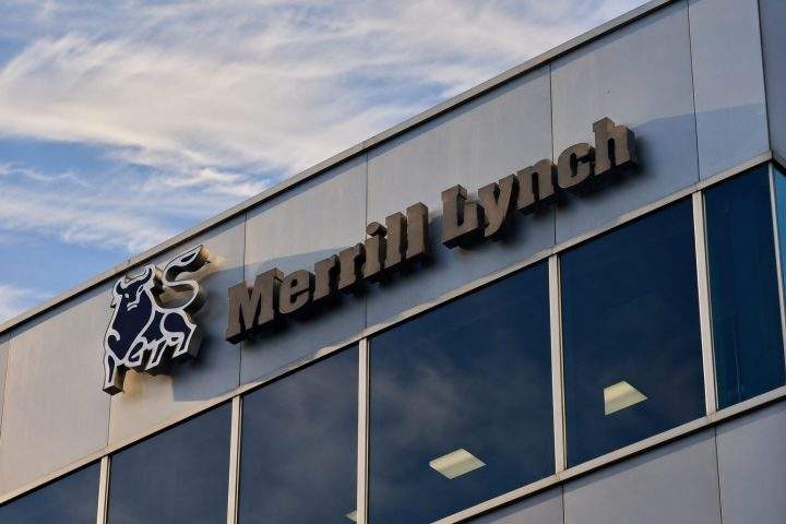 FINRA hits Merrill Lynch with $225,000 fine for 1,600 missed customer ...